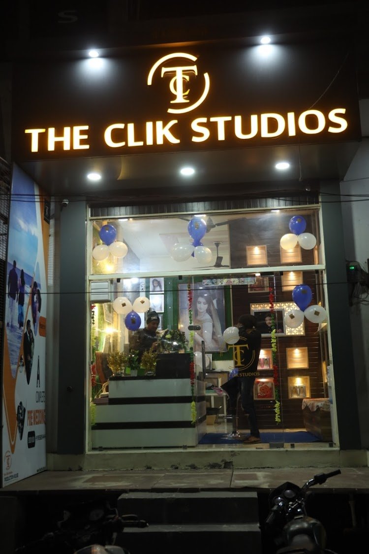The Click Studio